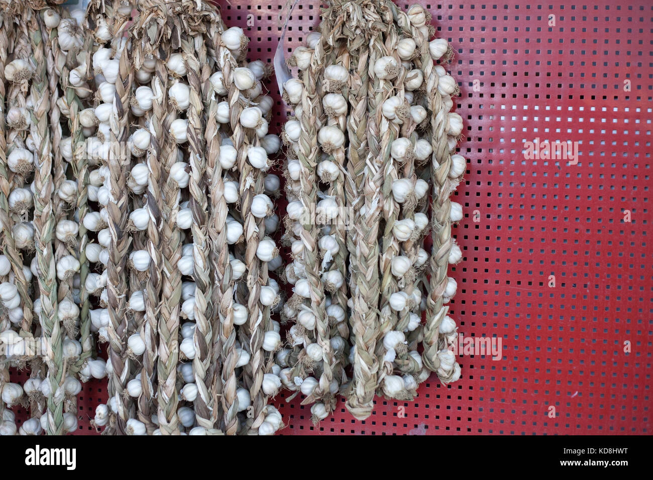 Traditional garlic braids hi-res stock photography and images - Alamy