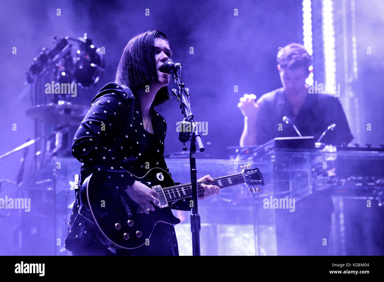 BARCELONA - JUN 2: The XX (indie music band) perform in concert at ...