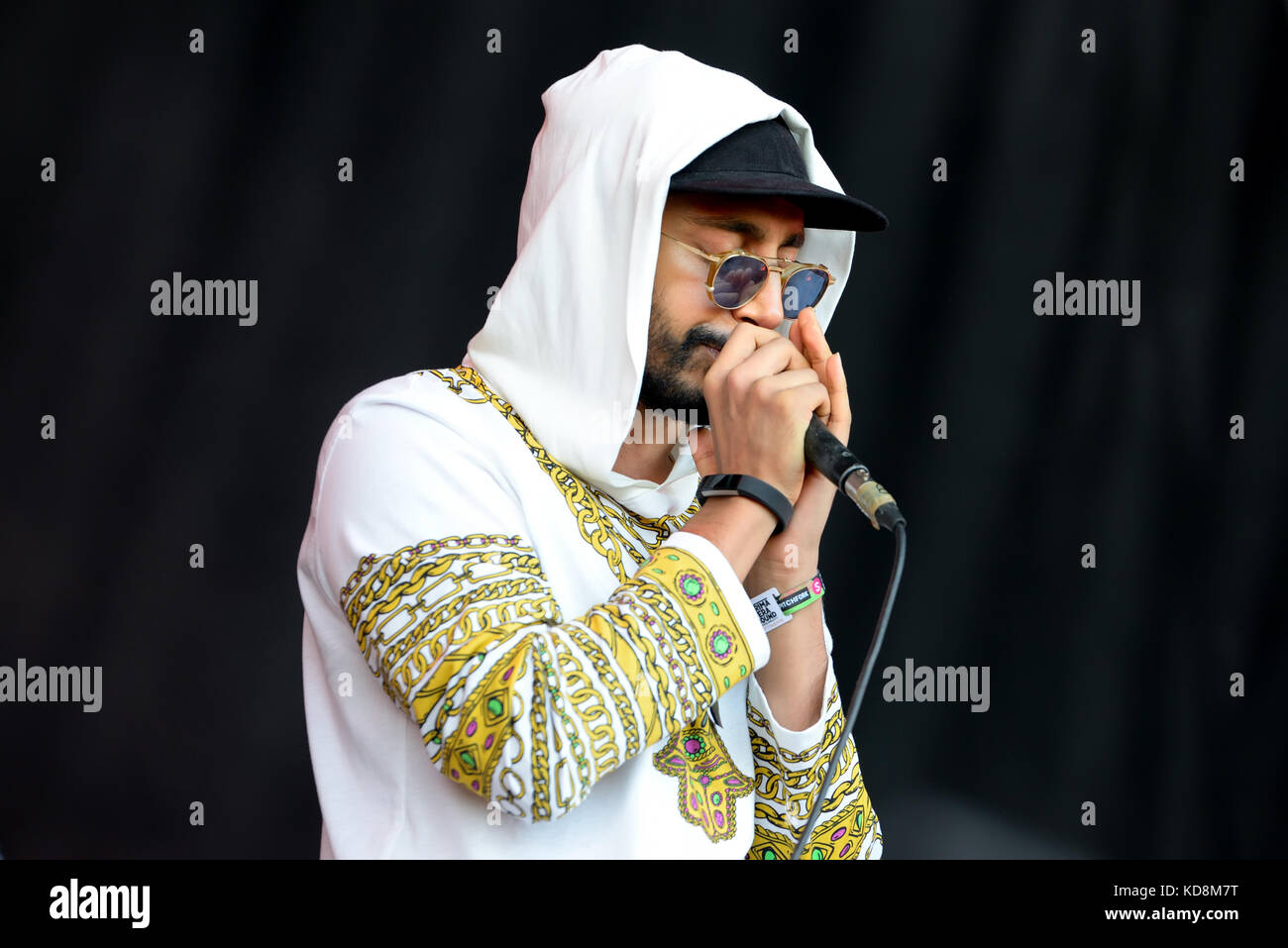 Indian rapper hi-res stock photography and images - Alamy
