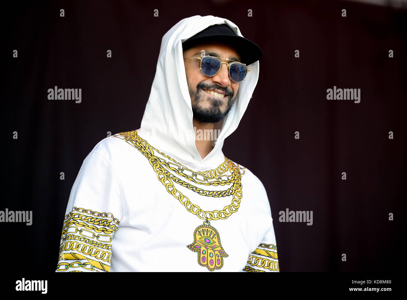 Indian rapper hi-res stock photography and images - Alamy
