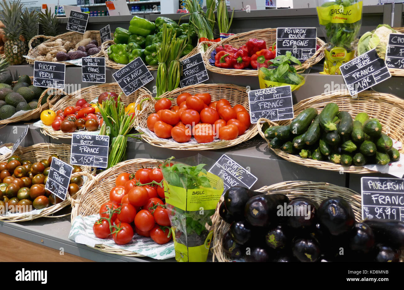 French market stall, Carcassonne, France Stock Photo - Alamy