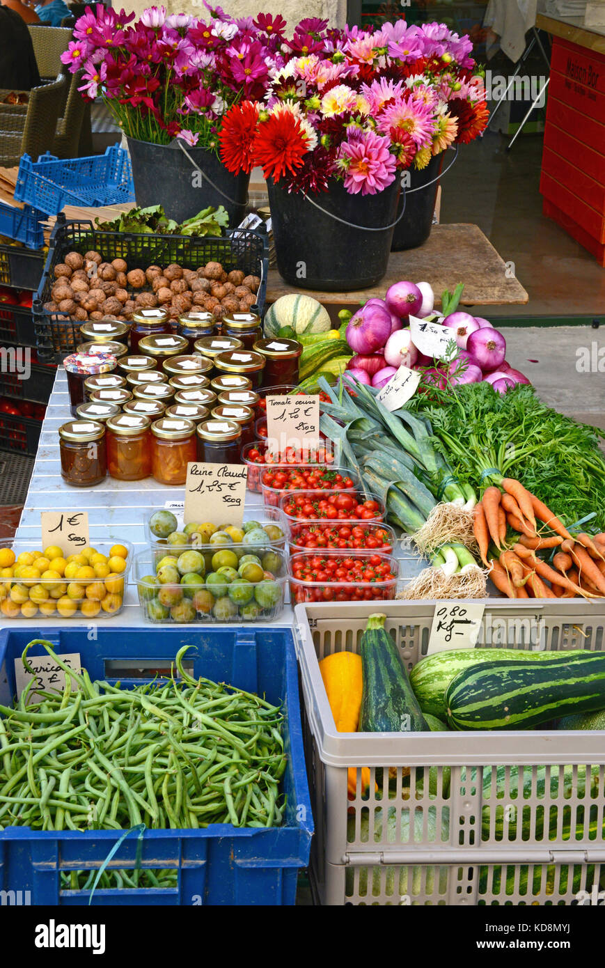 French market stall, Carcassonne, France Stock Photo - Alamy