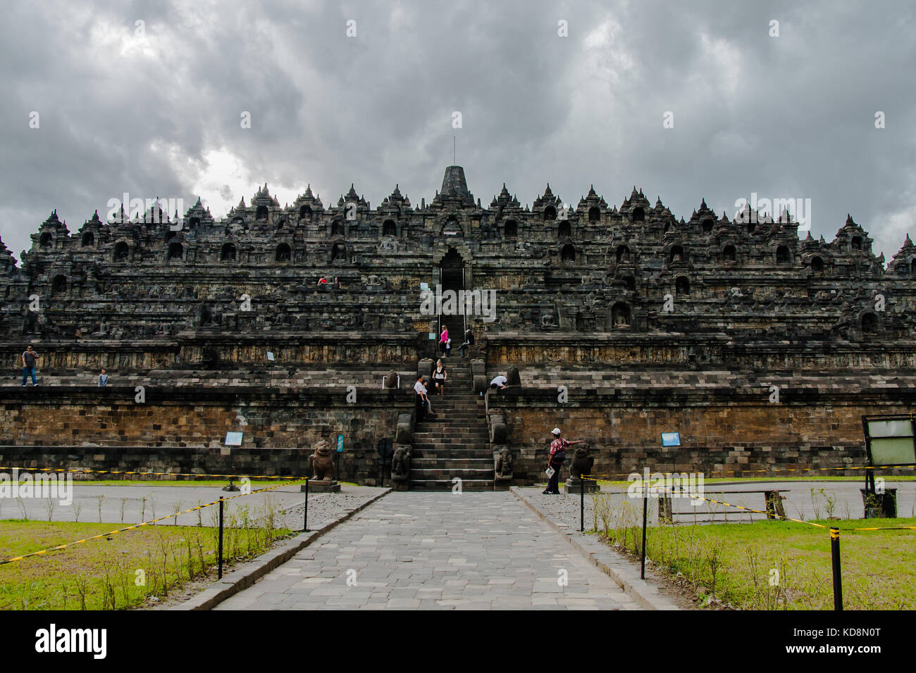 Borobudur Temple, Yogyakarta, Indonesia Stock Photo - Alamy