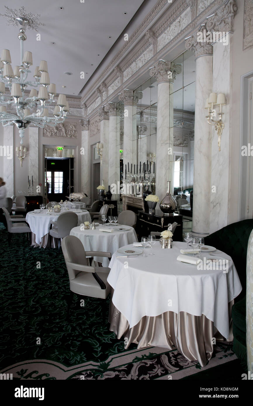 Europe, France, Paris.Restaurant Le pre Catelan in the Bois de Boulogne ...