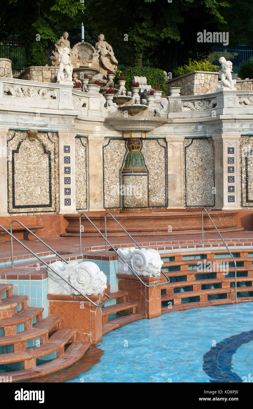 Ungarn, Budapest, Buda, Gellert-Bad, Aussenanlage des Thermalbades ...