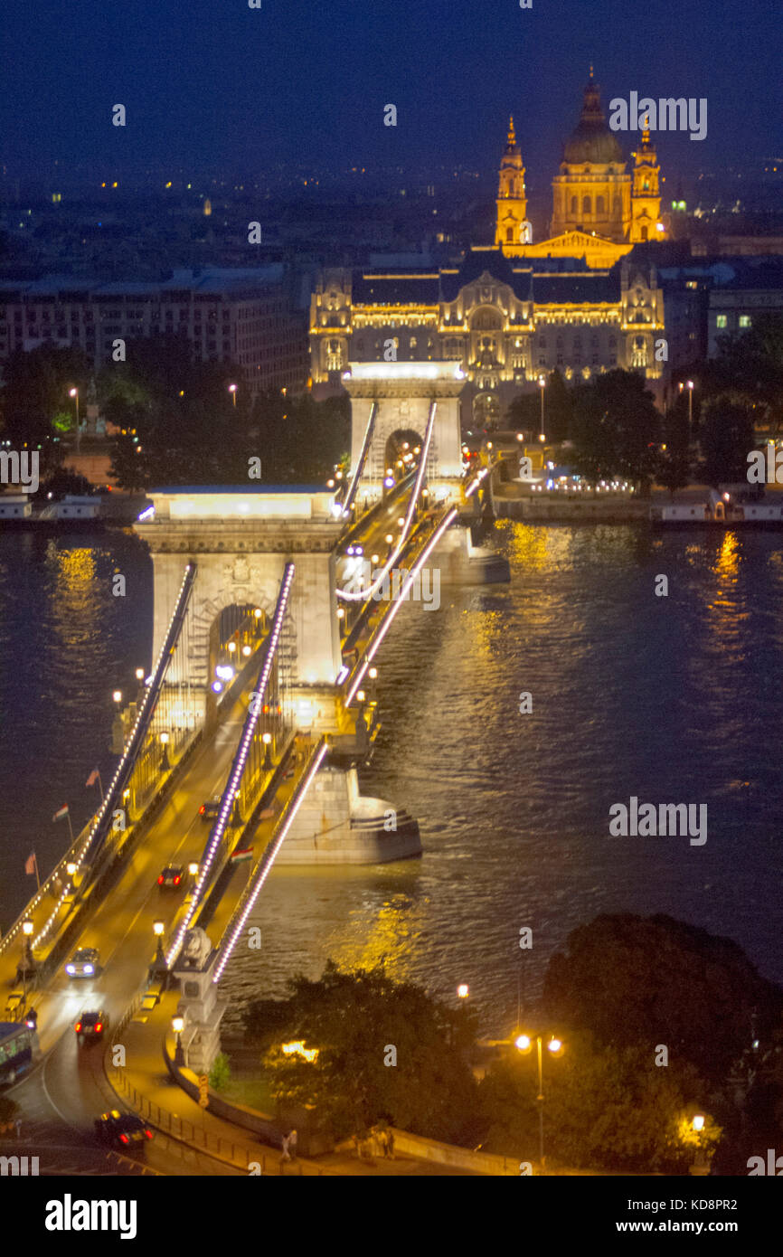 Hungaria, Budapest, Szechenyi Chain Bridge Stock Photo - Alamy