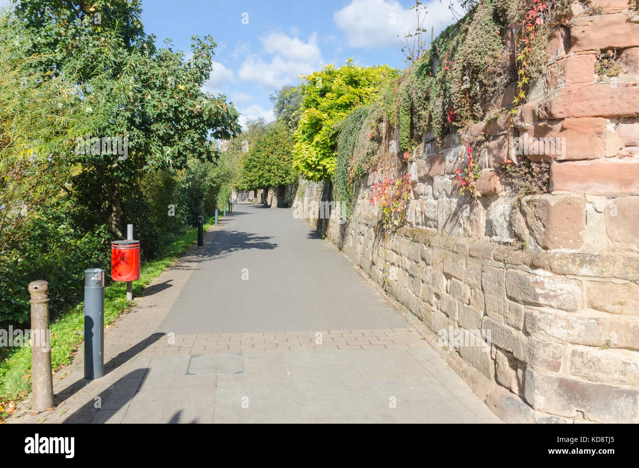 Severn Way public footpath along the side of the River Severn in ...
