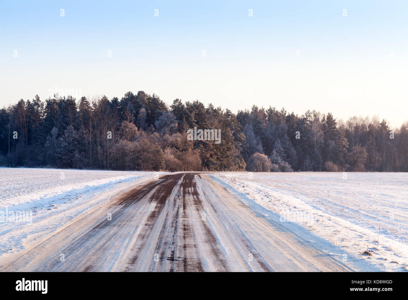 Snow after snowfall Stock Photo - Alamy