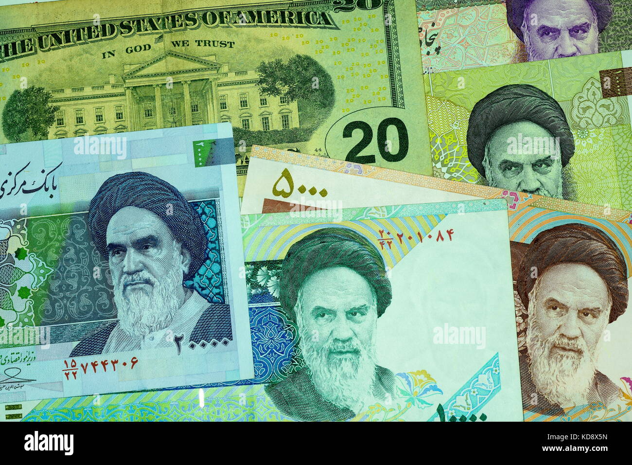 Close up Banknote and Currency Bills and Coins Stock Photo - Alamy