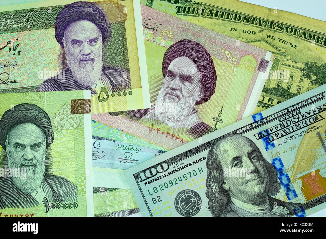 Close up Banknote and Currency Bills and Coins Stock Photo - Alamy