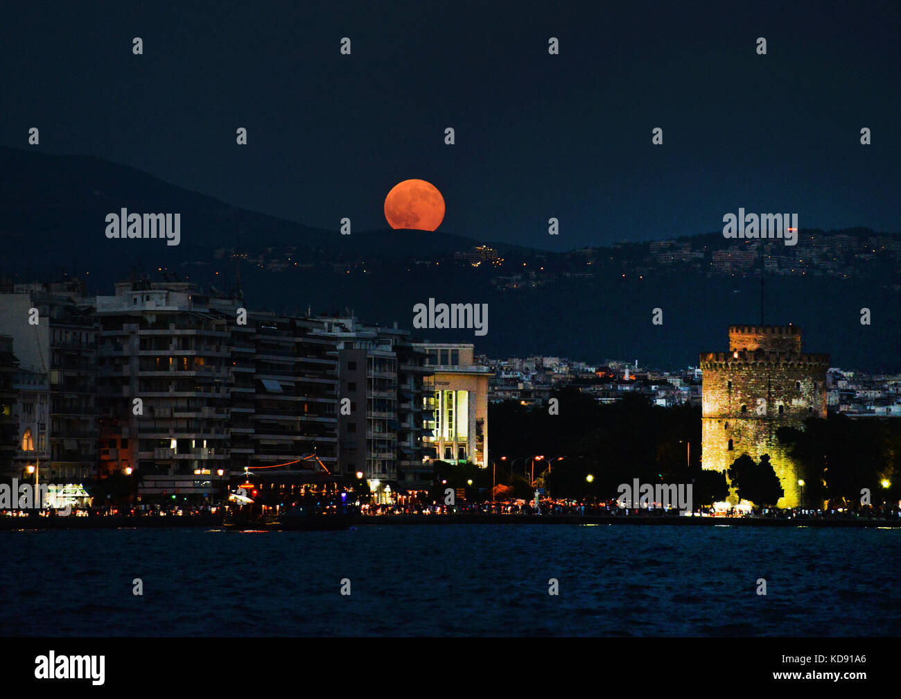 Thessaloniki night landscape hi-res stock photography and images - Alamy