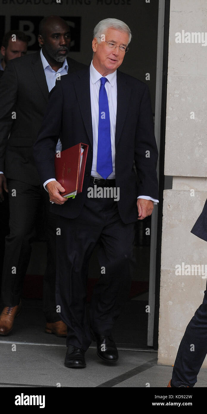 Former Prime Minister Tony Blair and Secretary for Defence Michael ...