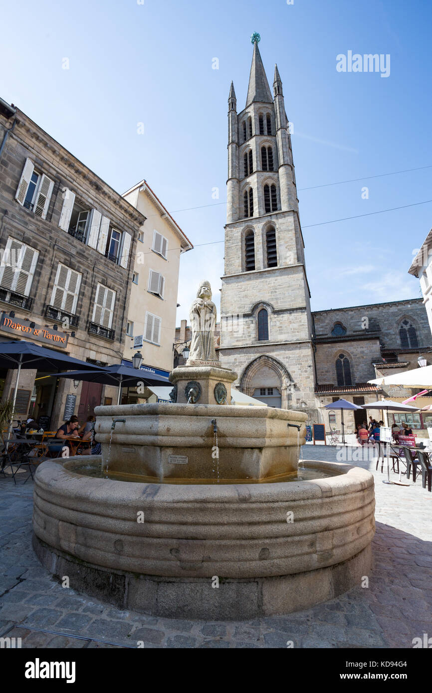 LIMOGES, LIMOUSIN, FRANCE - JULY 2, 2017: The fountain on place Michel ...