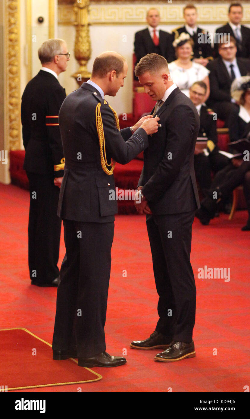 Made mbe by duke cambridge investiture ceremony buckingham palace hi ...