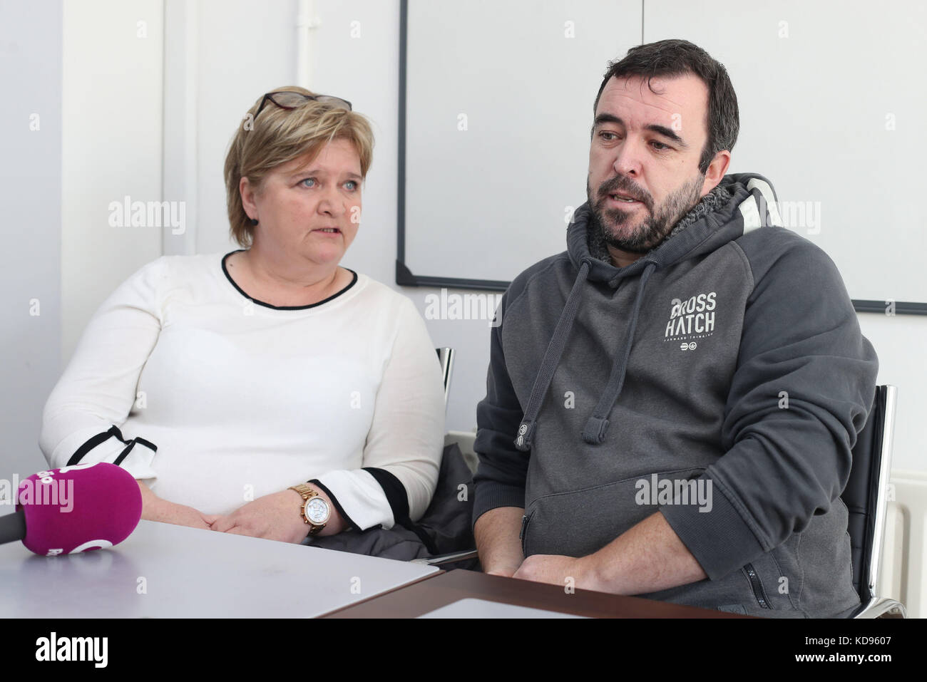 Supergrass 1994 hi-res stock photography and images - Alamy