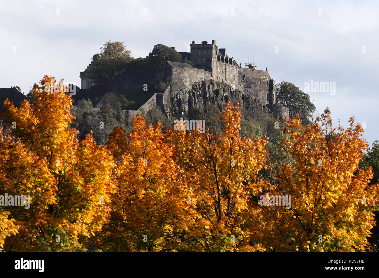 Stirling Castle in late afternoon sunshine as the leaves turn orange in ...
