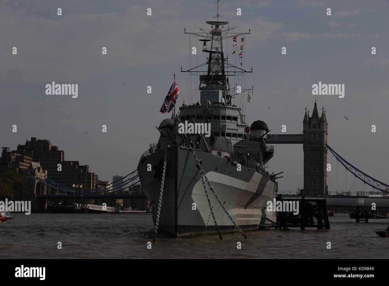 HMS Belfast, One more london, outside side cityHall Stock Photo - Alamy