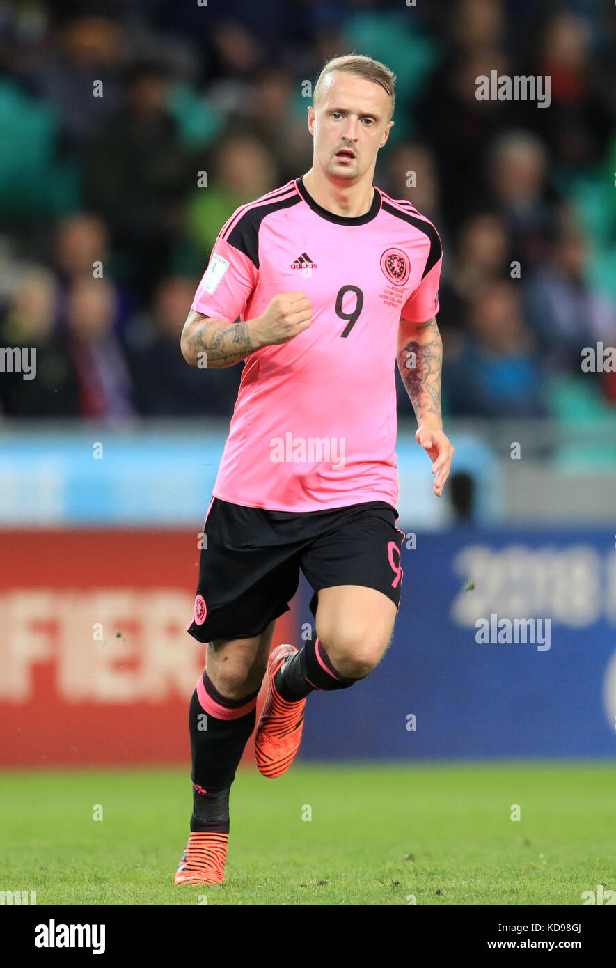 Scotland's Leigh Griffiths Stock Photo - Alamy