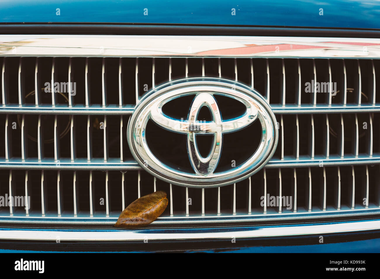 Toyota logotype hi-res stock photography and images - Alamy