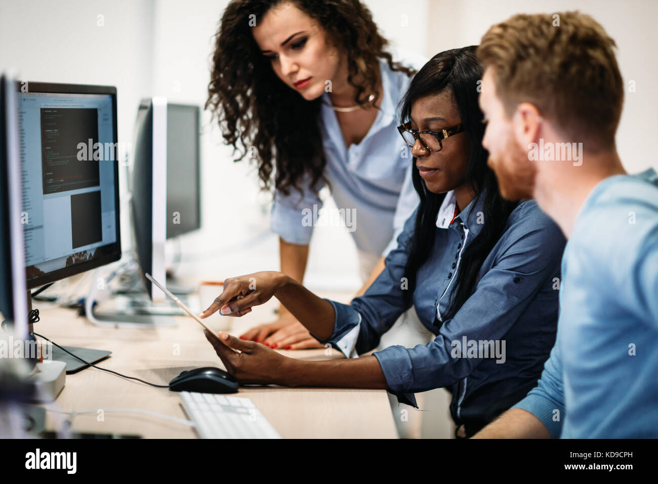 Programmer team hi-res stock photography and images - Alamy