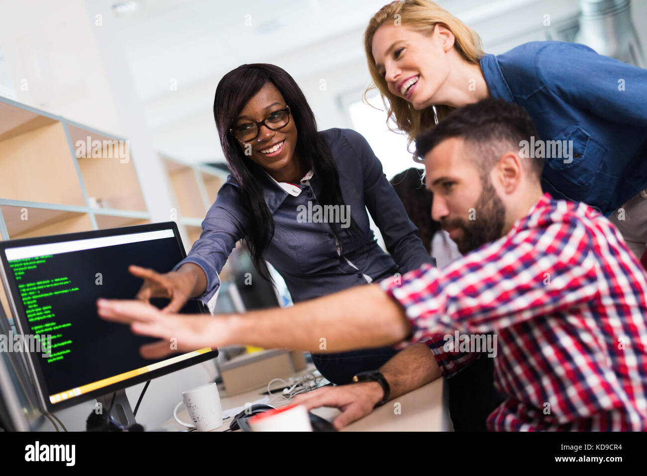 Engineer computer hi-res stock photography and images - Alamy
