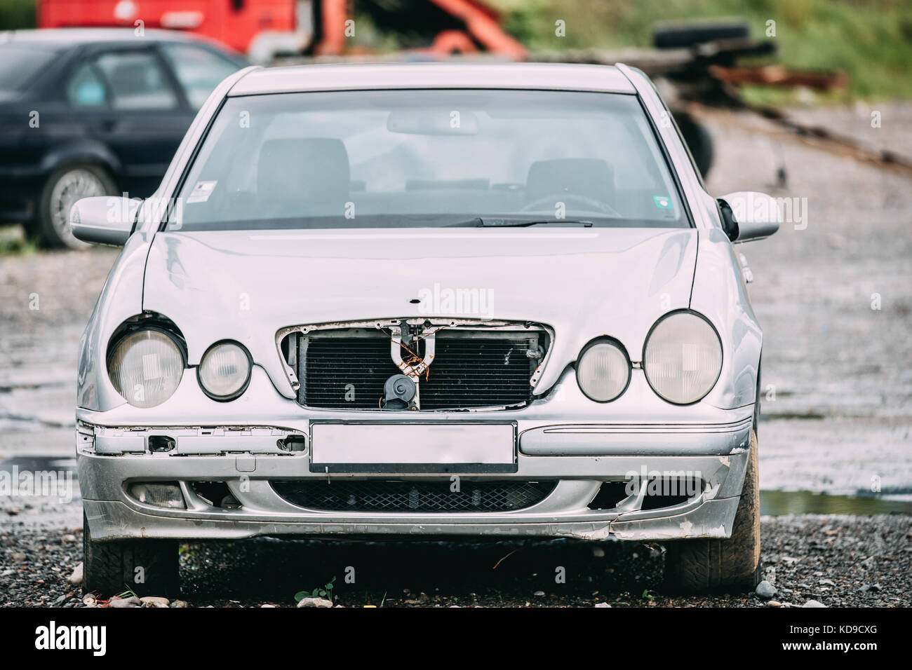 Gray vehicle hi-res stock photography and images - Alamy