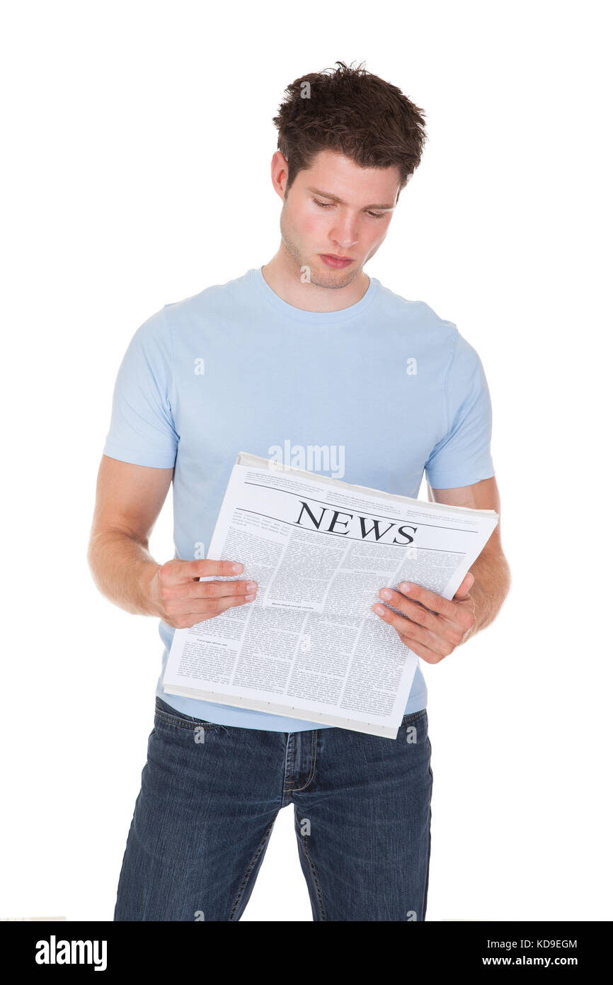 Newspaper pages background hi-res stock photography and images - Alamy