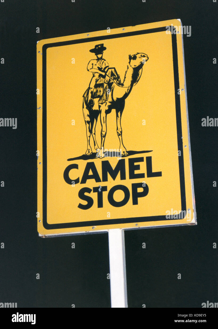 Stop sign australia hi-res stock photography and images - Alamy