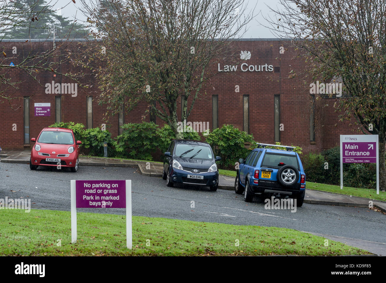 The outside of Bodmin Magistrates' Court Stock Photo - Alamy