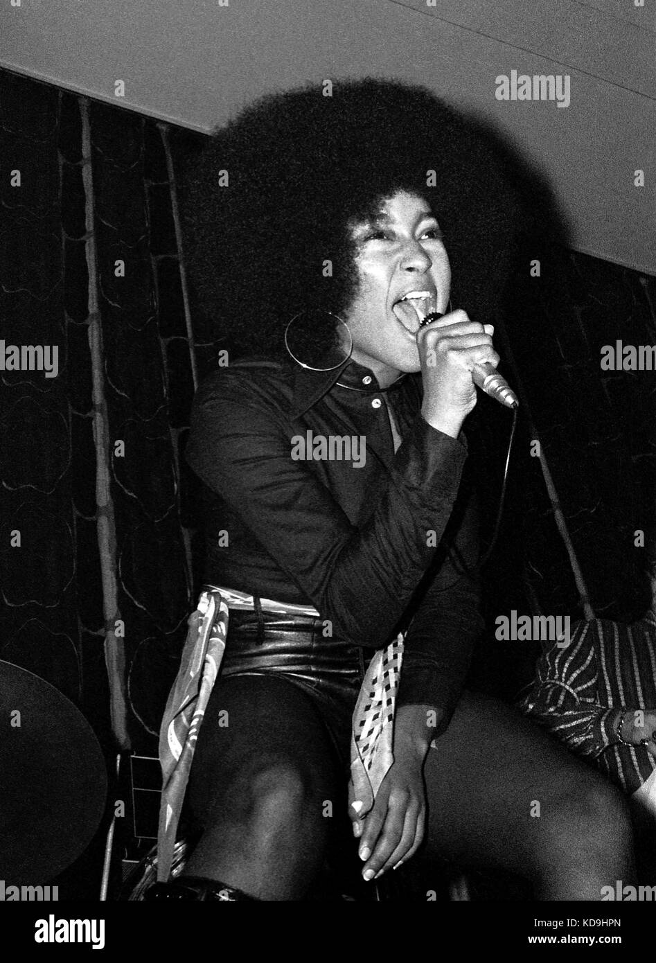 Marsha hunt hi-res stock photography and images - Alamy