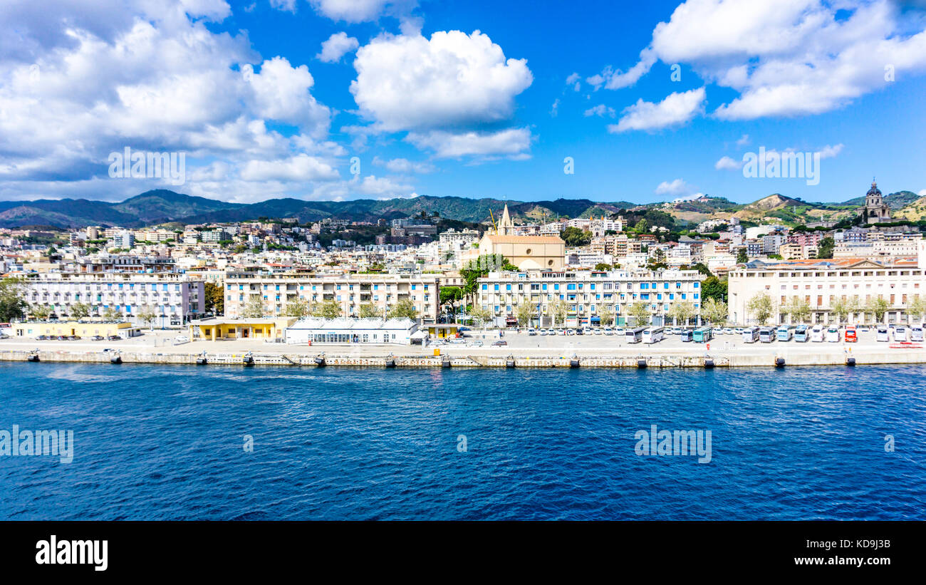 Messina Sicily on a beautiful day Stock Photo - Alamy