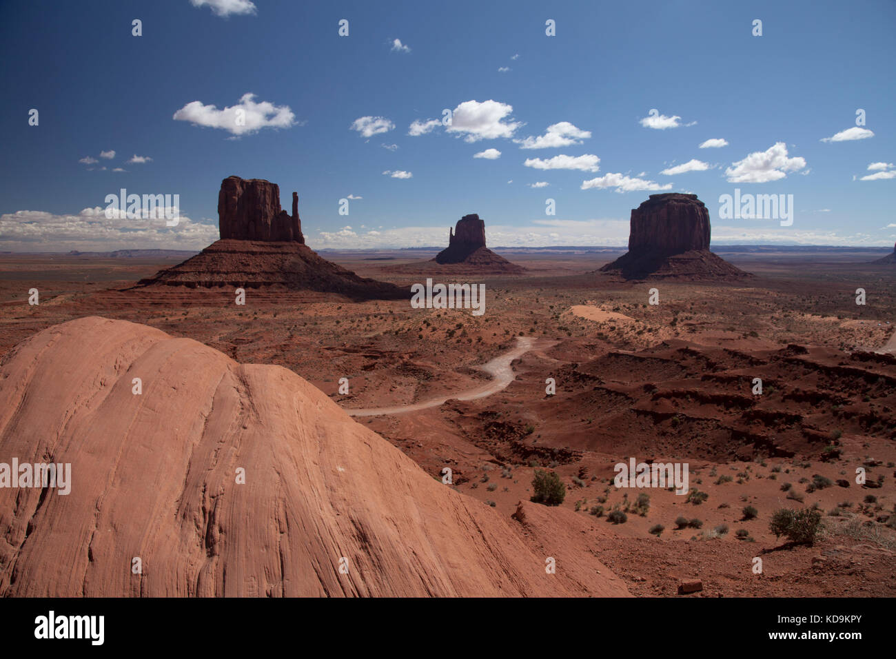Monument Valley, Utah/Arizona border, USA Stock Photo - Alamy