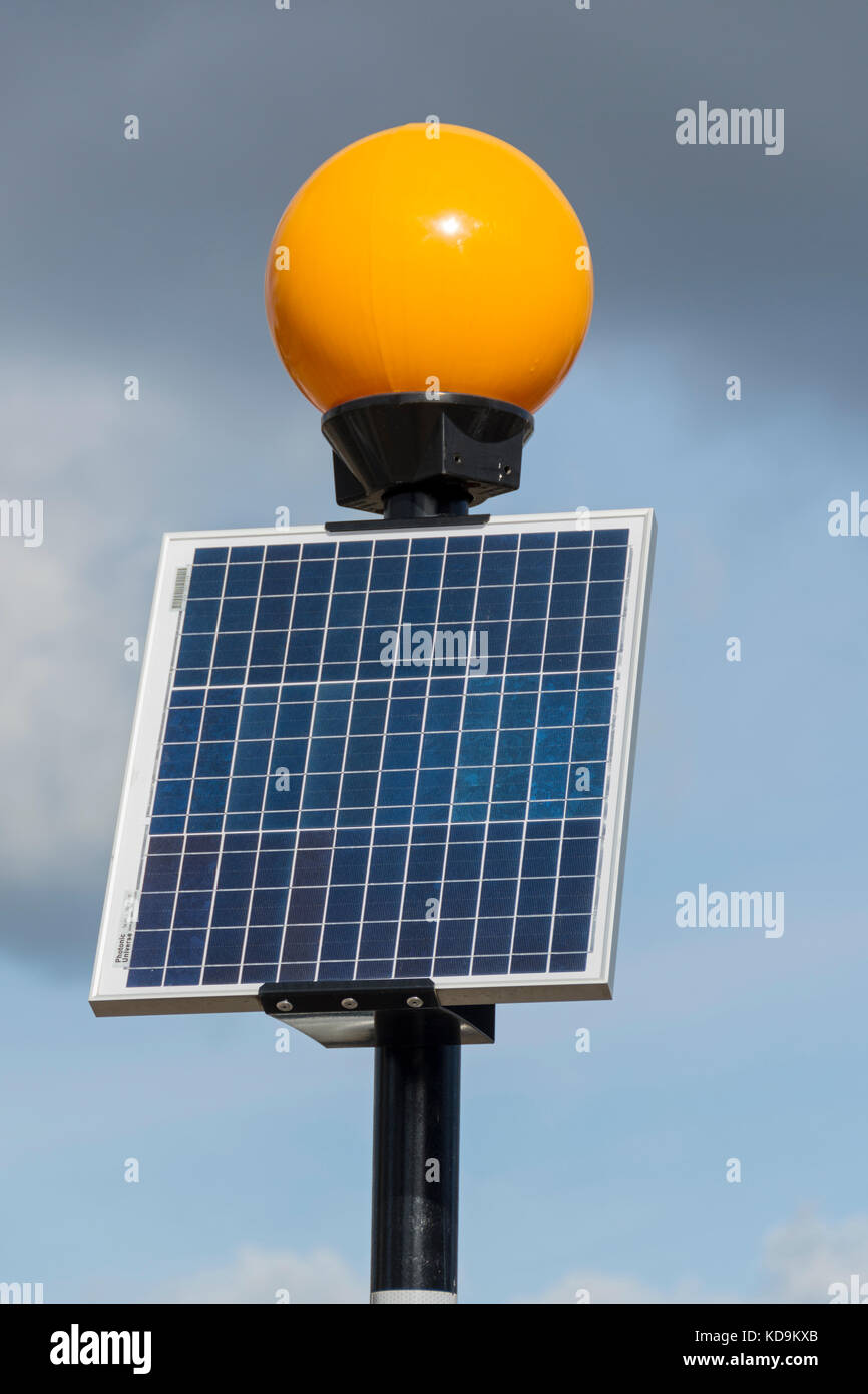 Belisha beacon hi-res stock photography and images - Alamy