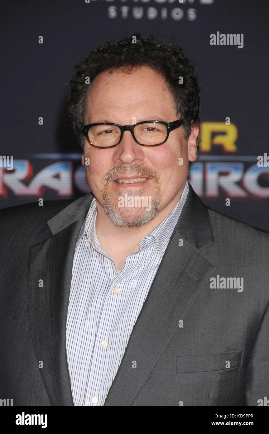 Actor actor jon favreau hi-res stock photography and images - Alamy