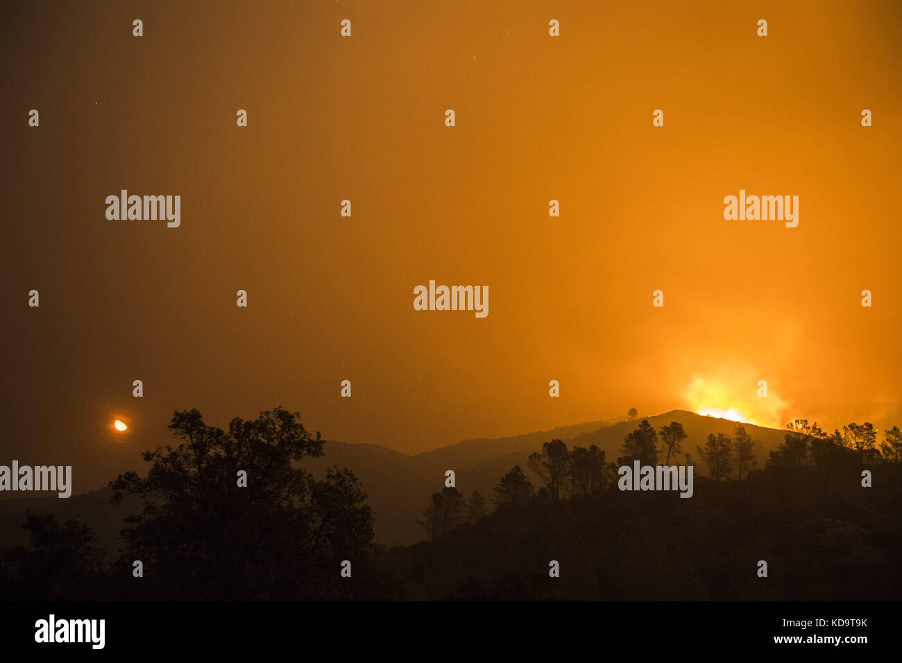 Swp 10 10 17 atlasfire 001 jpg hi-res stock photography and images - Alamy