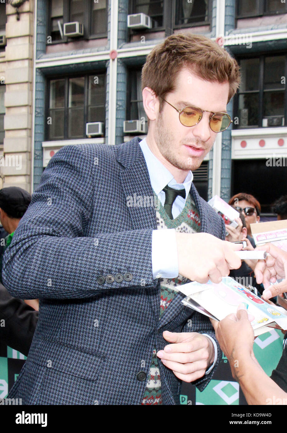 New York, NY, USA. 11th Oct, 2017. Anderw Garfield seen at AOL's Build ...
