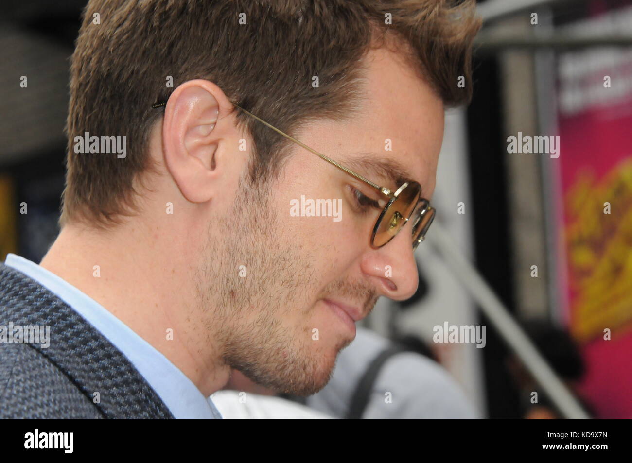 Andrew Garfield arriving at Colbert Show Stock Photo - Alamy