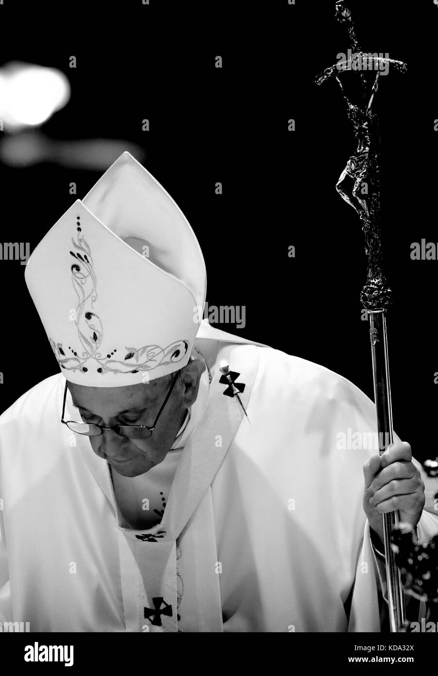 Mass pope francis in Black and White Stock Photos & Images - Alamy