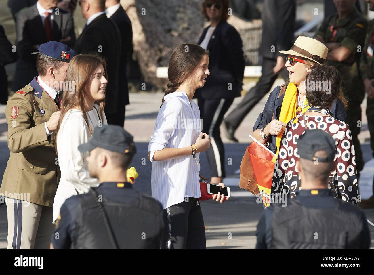 Madrid, Spain. 12th Oct, 2017. Princess Elena, Victoria Federica de ...