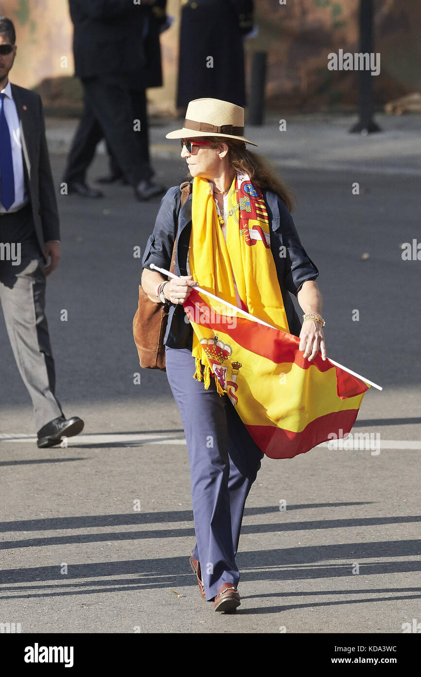 Madrid, Spain. 12th Oct, 2017. Princess Elena attended the National Day ...