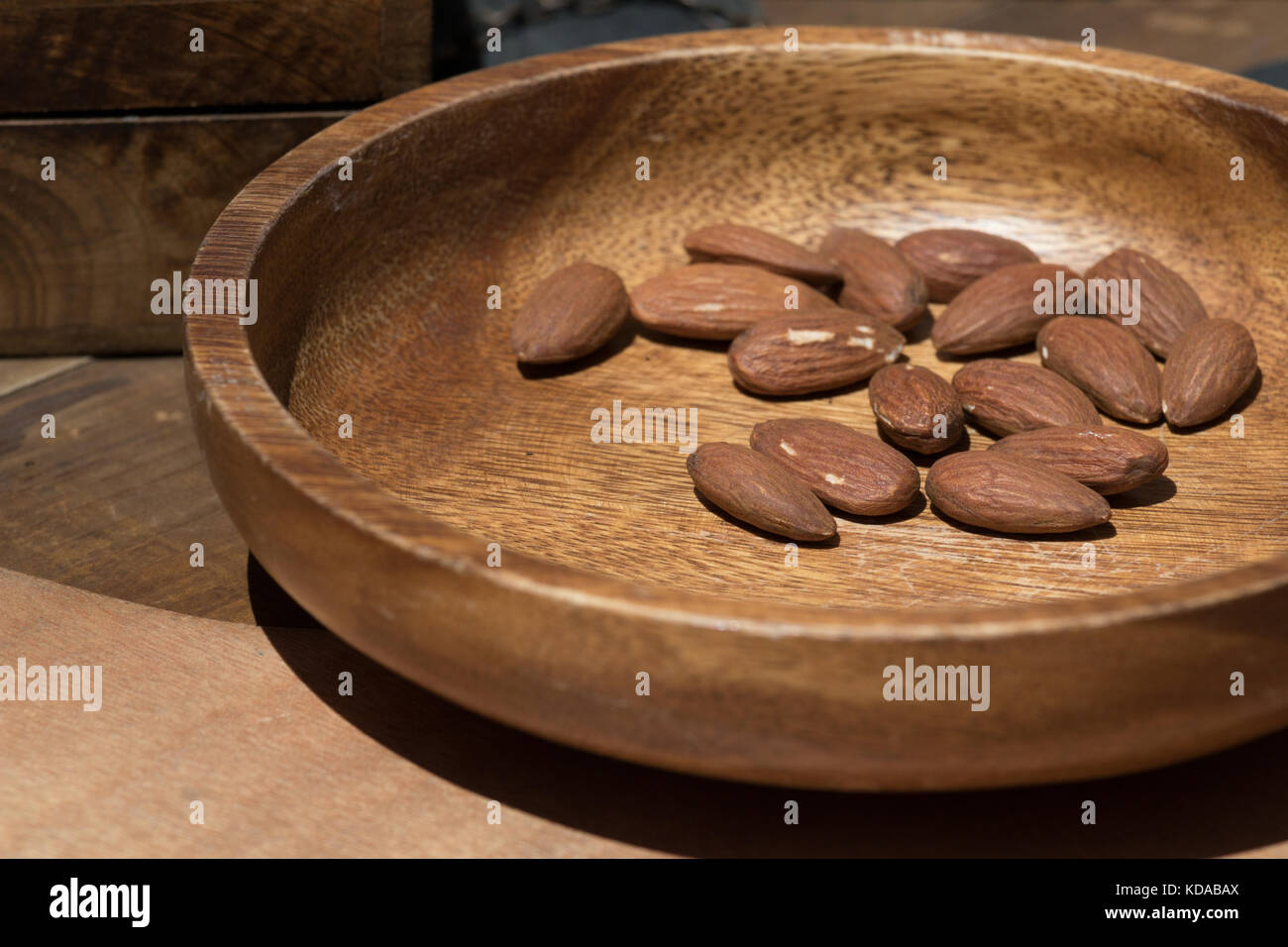 bowl of almonds Stock Photo - Alamy