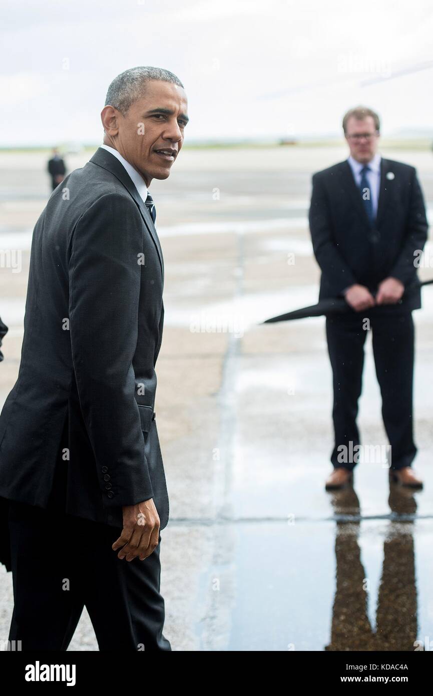 U.S. President Barack Obama prepares to depart from Stansted Airport ...