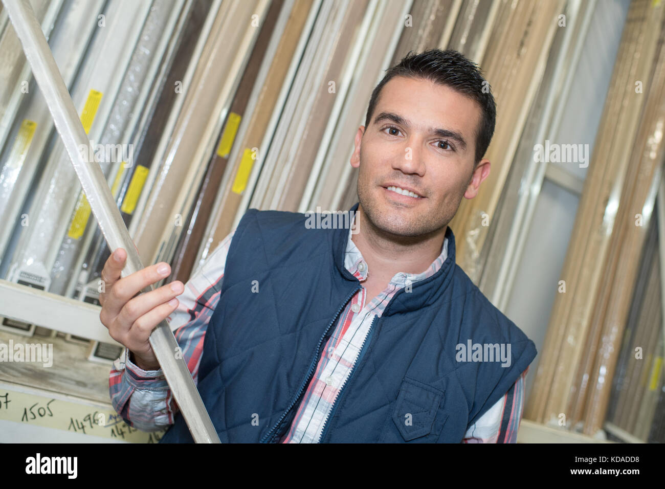 Selecting timber hi-res stock photography and images - Alamy