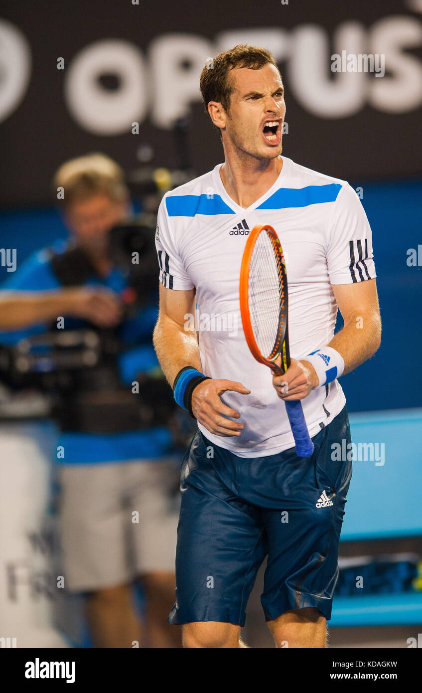 2 4 player hi-res stock photography and images - Alamy