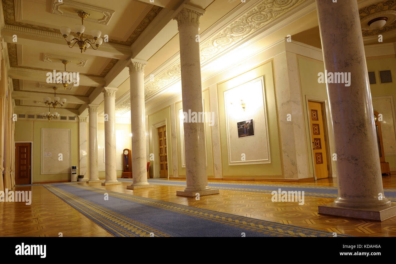 Interior view of lobby of Ukrainian parliament, second floor. October ...