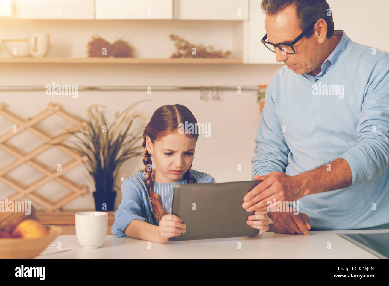 Sad preteen girl hi-res stock photography and images - Alamy