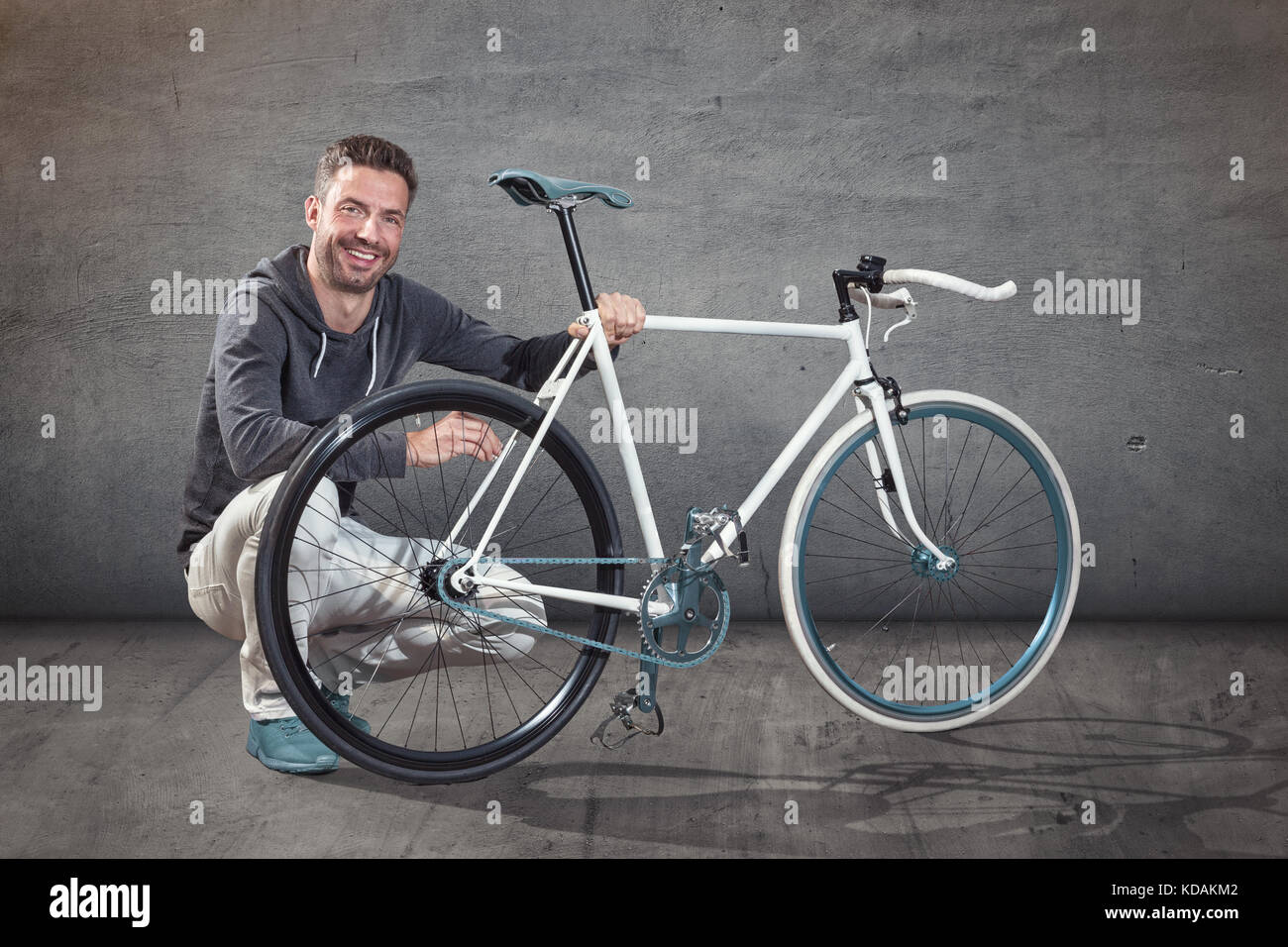 Happy cyclist hi-res stock photography and images - Alamy