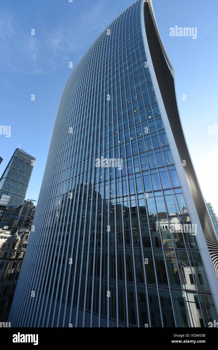 Londons Latest Super Tall Sky Scraper High Resolution Stock Photography ...