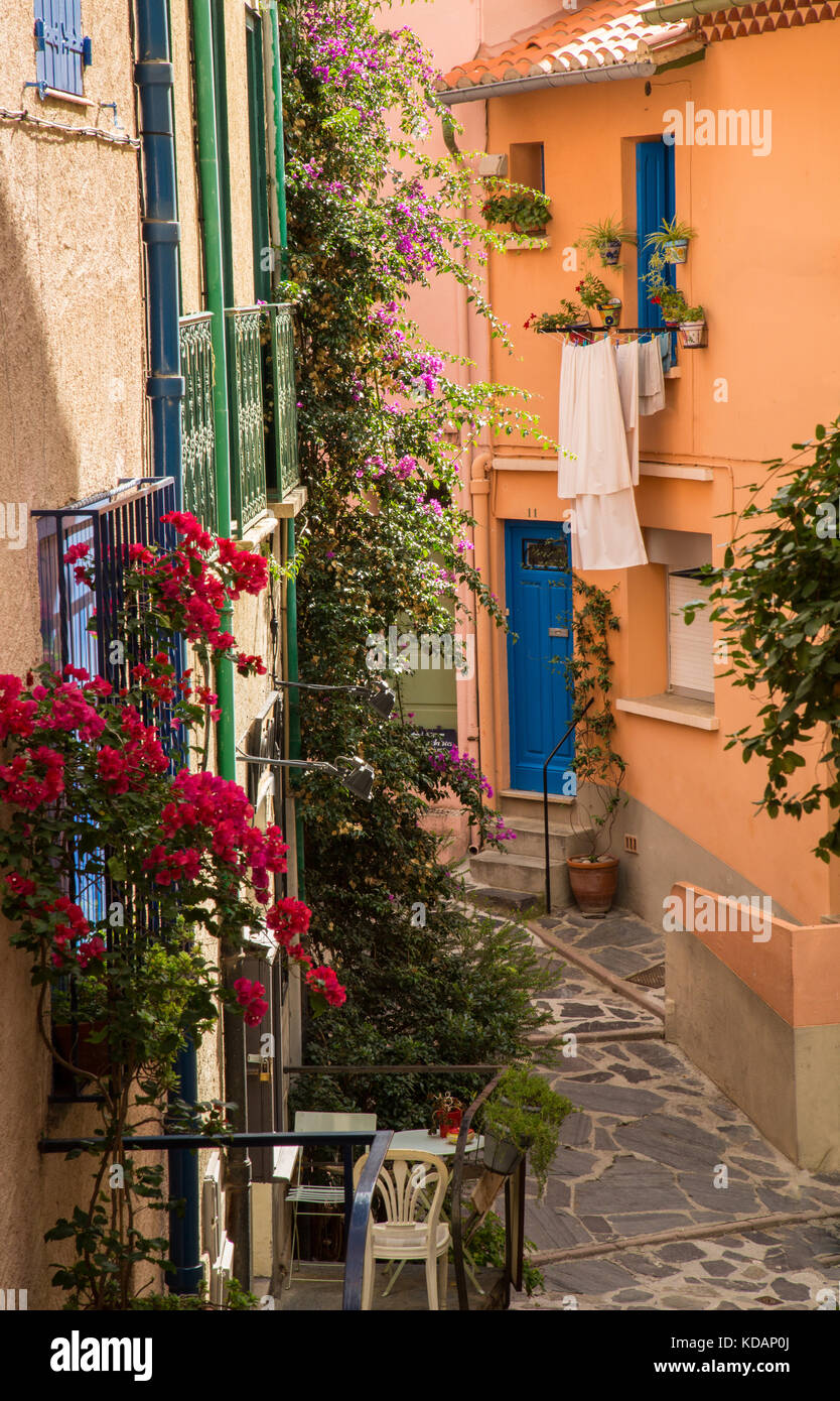 Catalonian pyrenees hi-res stock photography and images - Alamy