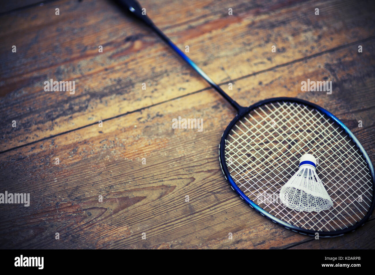 Vintage badminto racquets with shuttlecock Stock Photo - Alamy